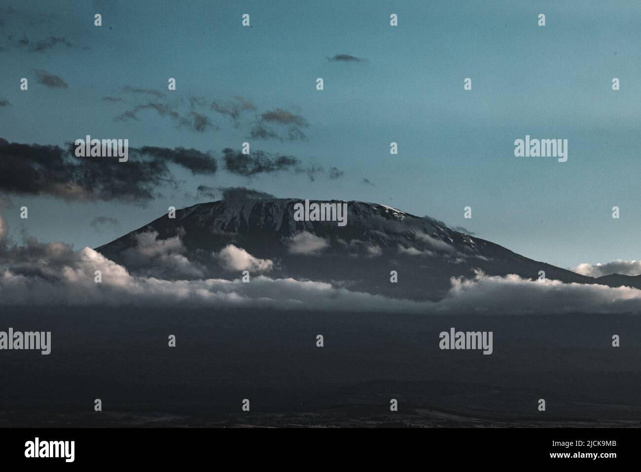 Mount Kilimanjaro Dormant Volcano In United Republic Of Tanzania kibo ...