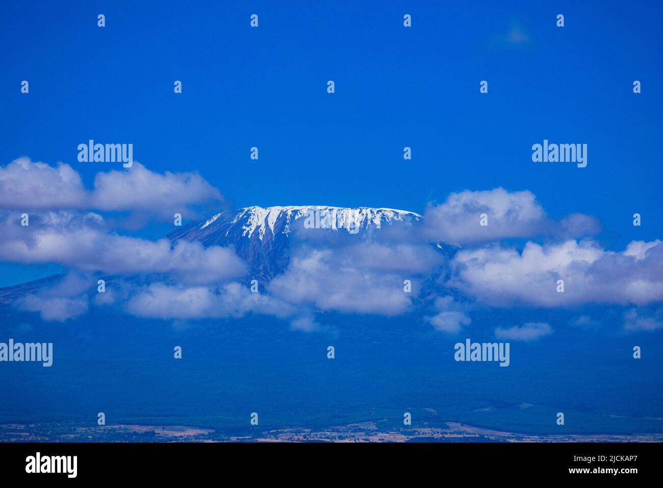 Mount Kilimanjaro Dormant Volcano In United Republic Of Tanzania kibo ...