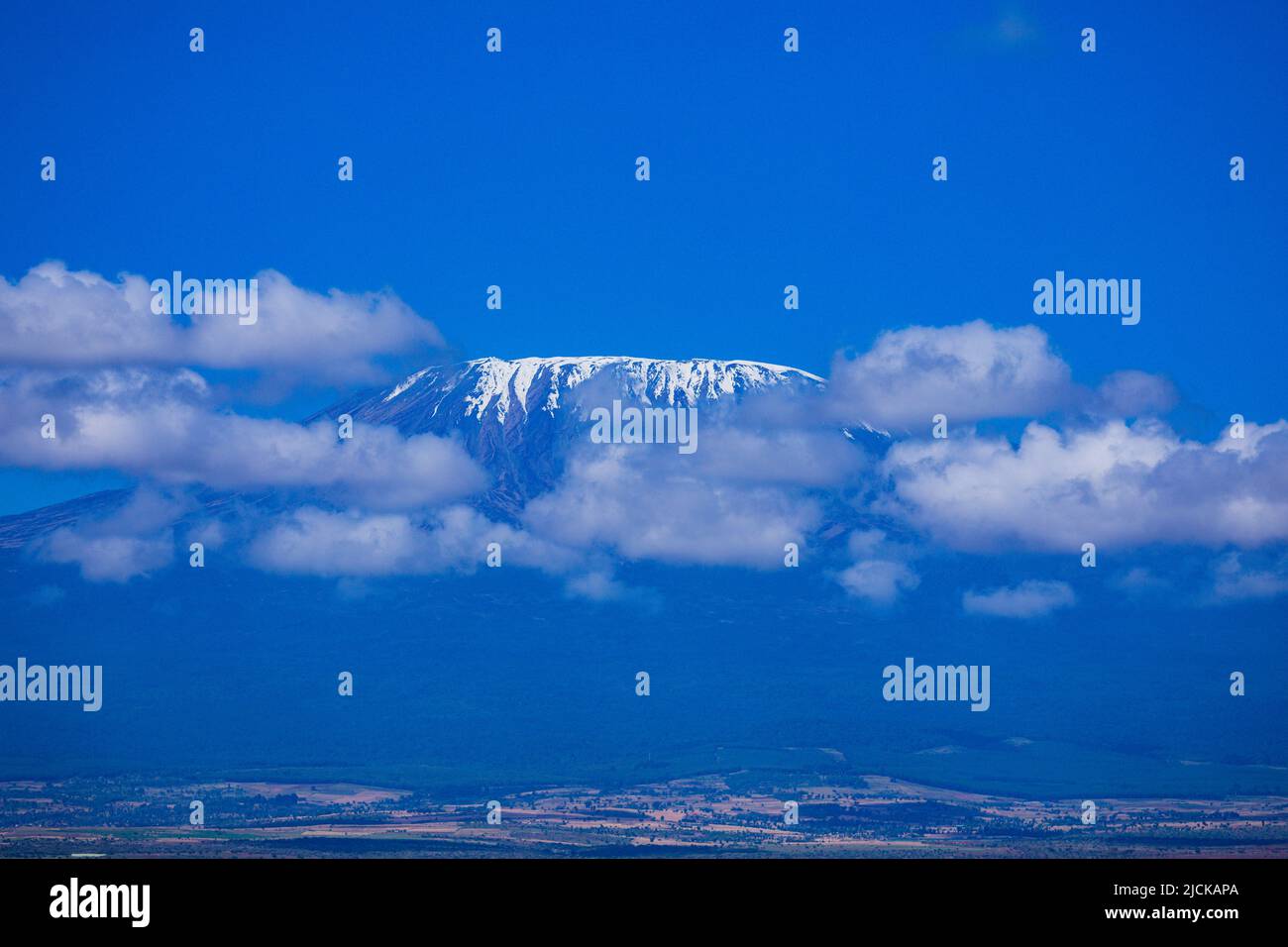 Mount Kilimanjaro Dormant Volcano In United Republic Of Tanzania kibo ...