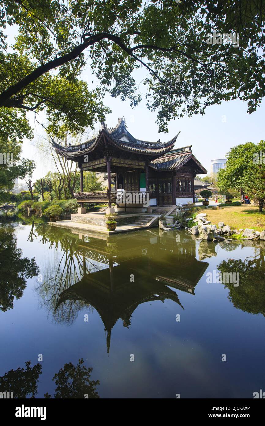 Ningbo moon lake park Stock Photo - Alamy