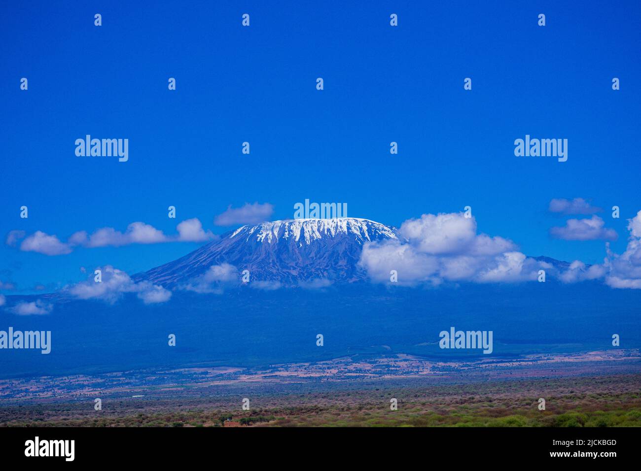 Mount Kilimanjaro Dormant Volcano In United Republic Of Tanzania kibo ...