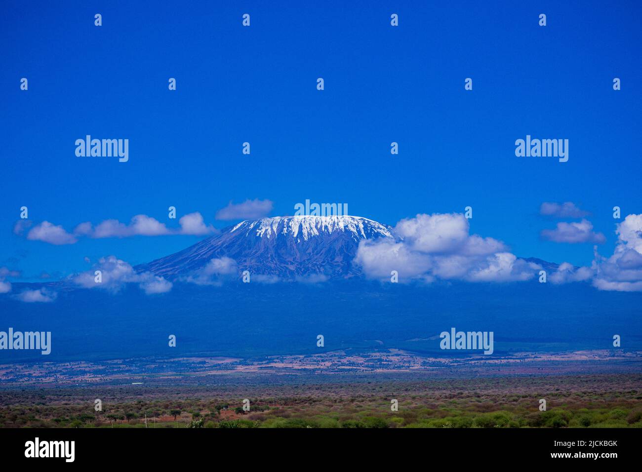 Mount Kilimanjaro Dormant Volcano In United Republic Of Tanzania kibo ...