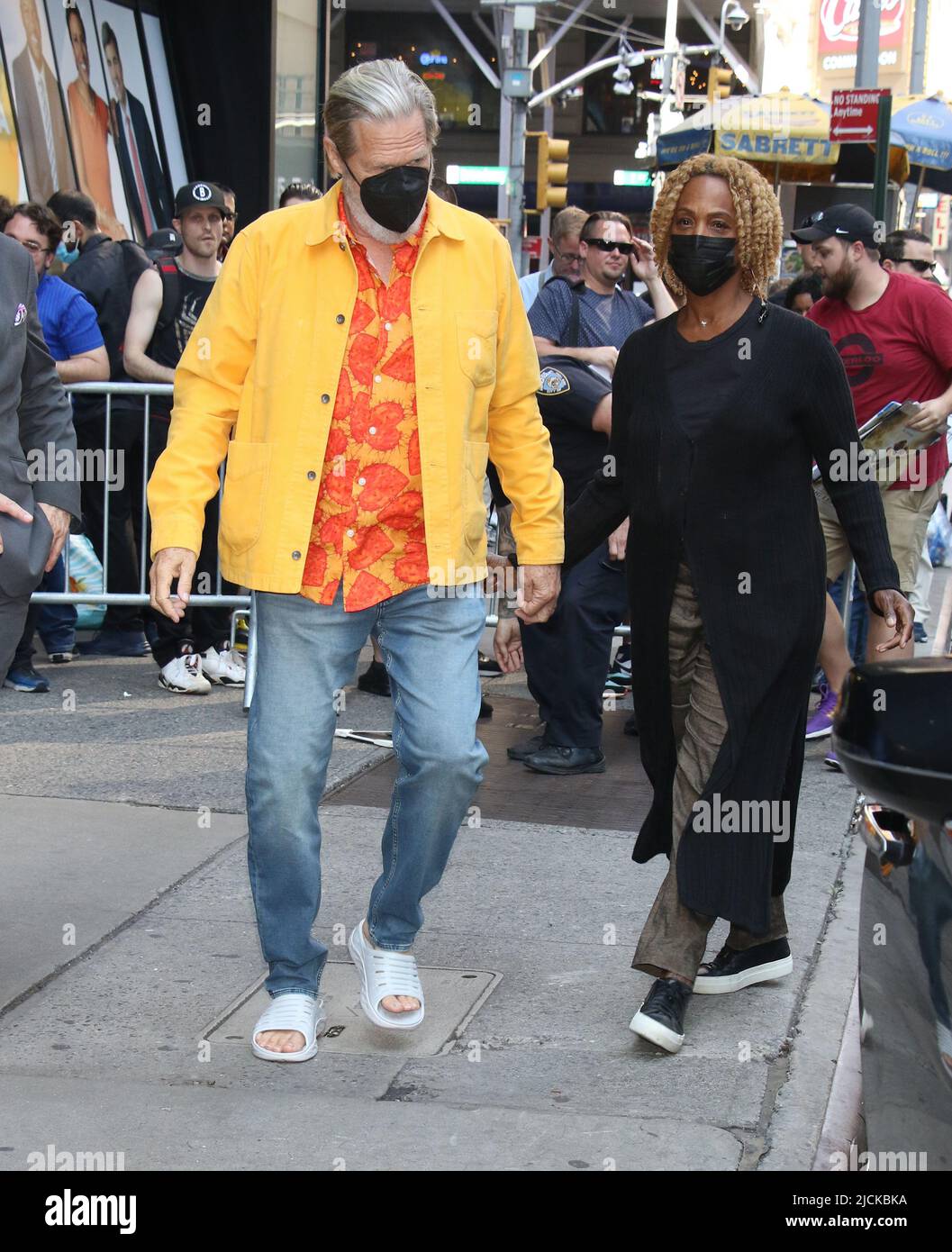 New York, NY, USA. 13th June, 2022. Jeff Bridges seen at Good Morning ...