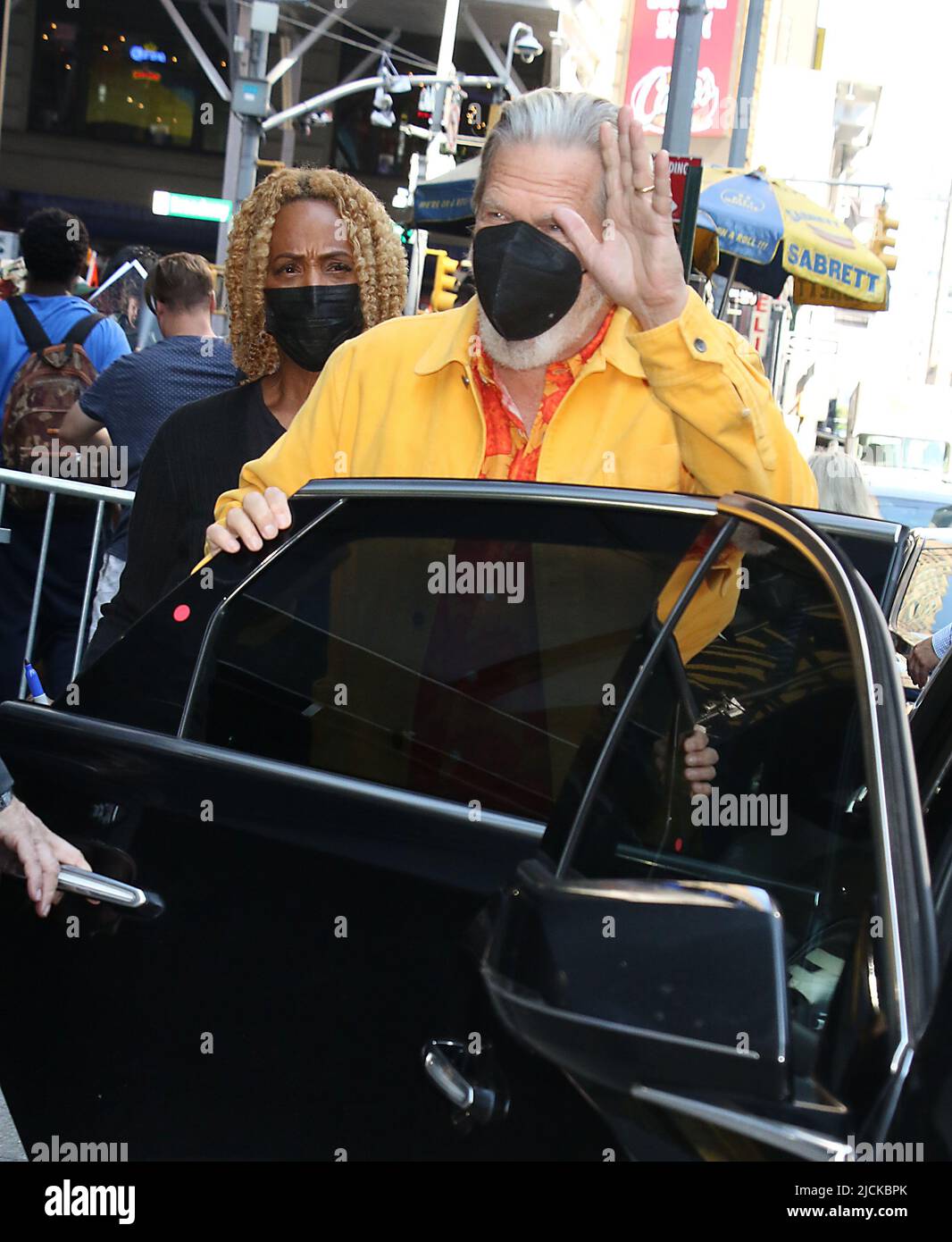 New York, NY, USA. 13th June, 2022. Jeff Bridges seen at Good Morning ...