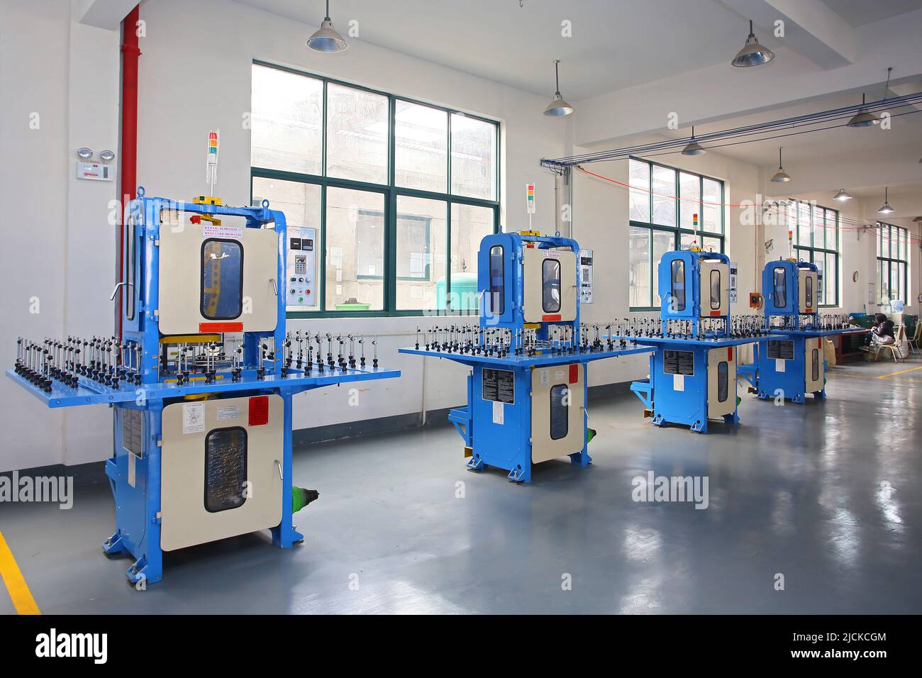 Modern production line hi-res stock photography and images - Alamy
