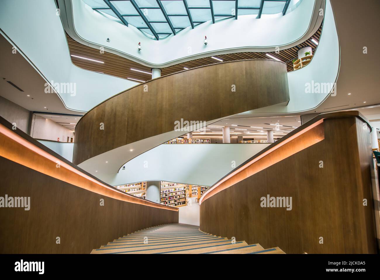 Library staircase hi-res stock photography and images - Alamy