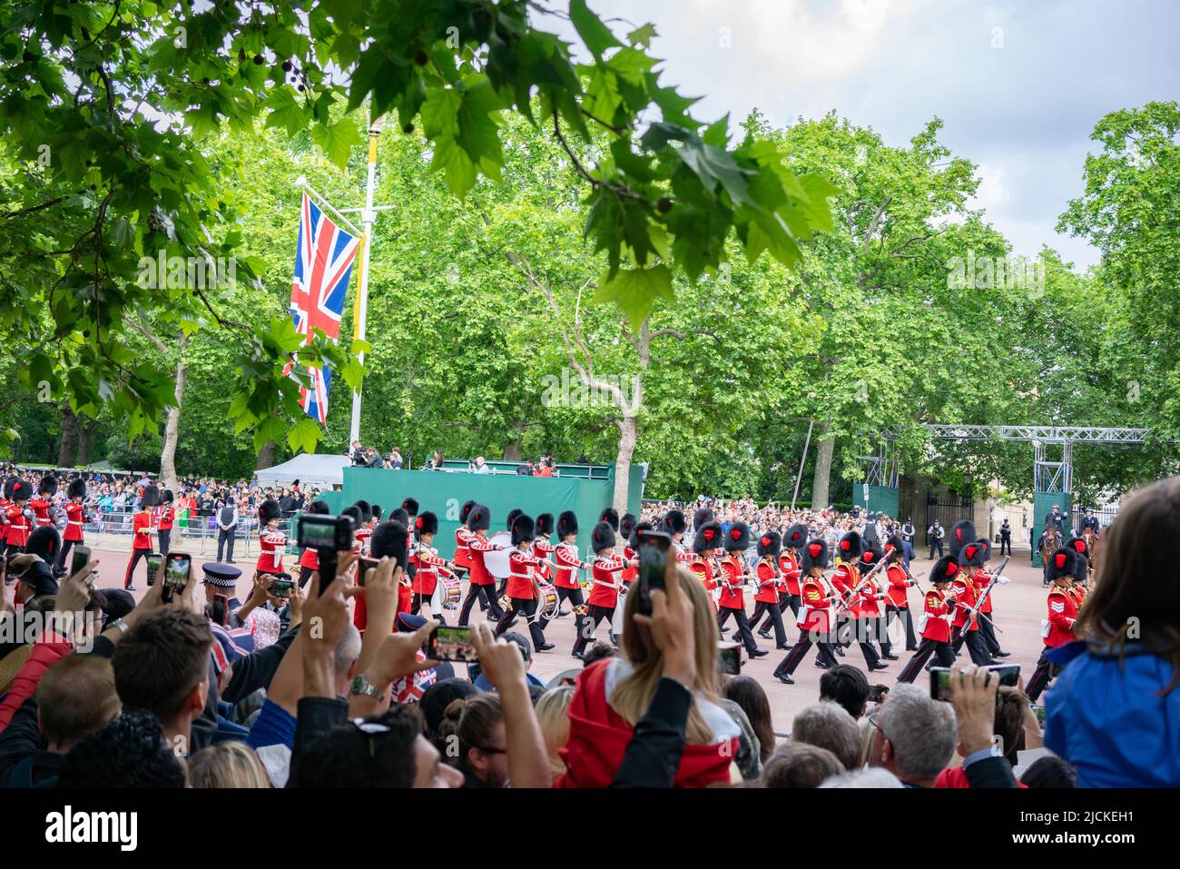 Royal procession along the Mall in London, England, celebrating Queen ...