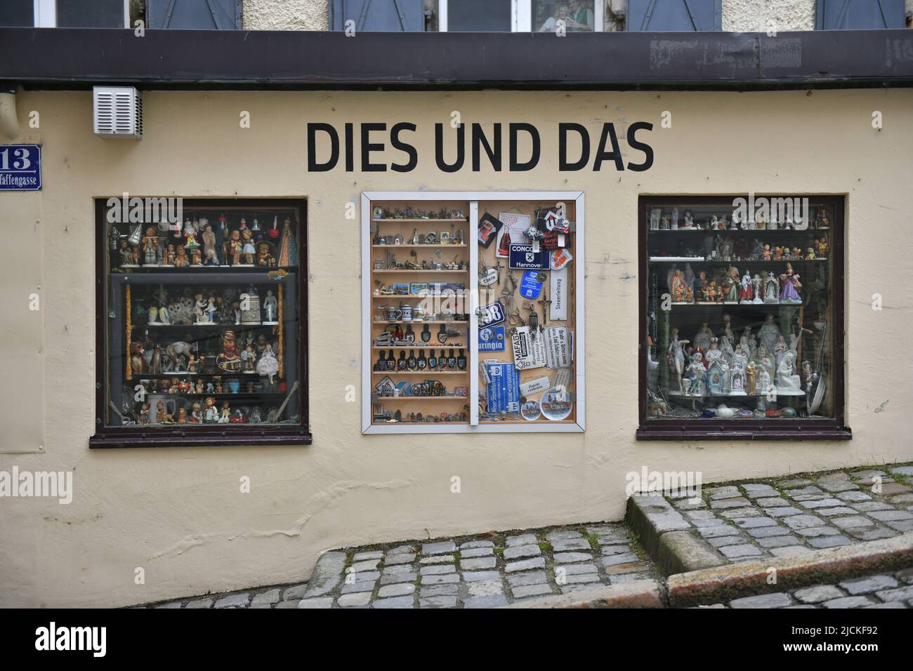 Altstadt von Passau an der Donau bei Regen im Winter, Bayern - Old town ...