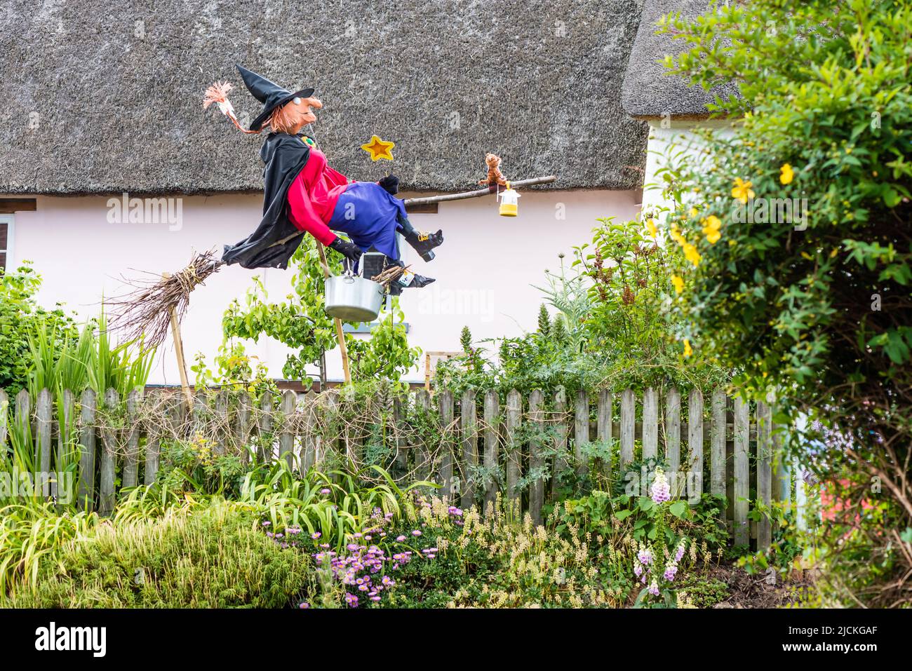 Scarecrows in east budleigh hi-res stock photography and images - Alamy