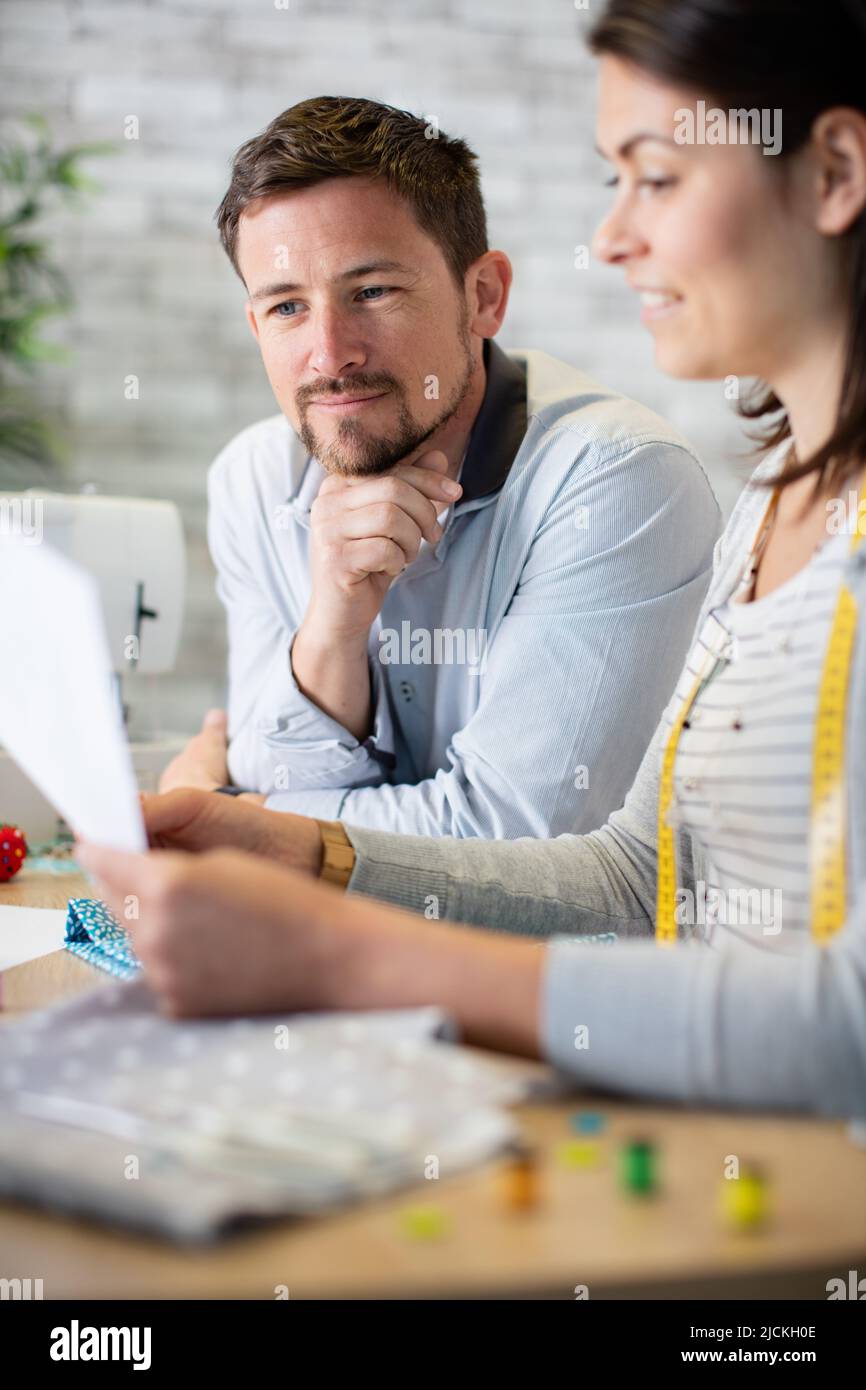 Female boss apprentice hi-res stock photography and images - Alamy
