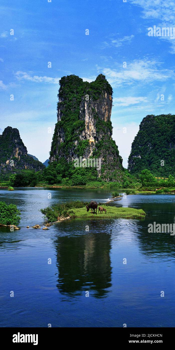 Meet a river hi-res stock photography and images - Alamy