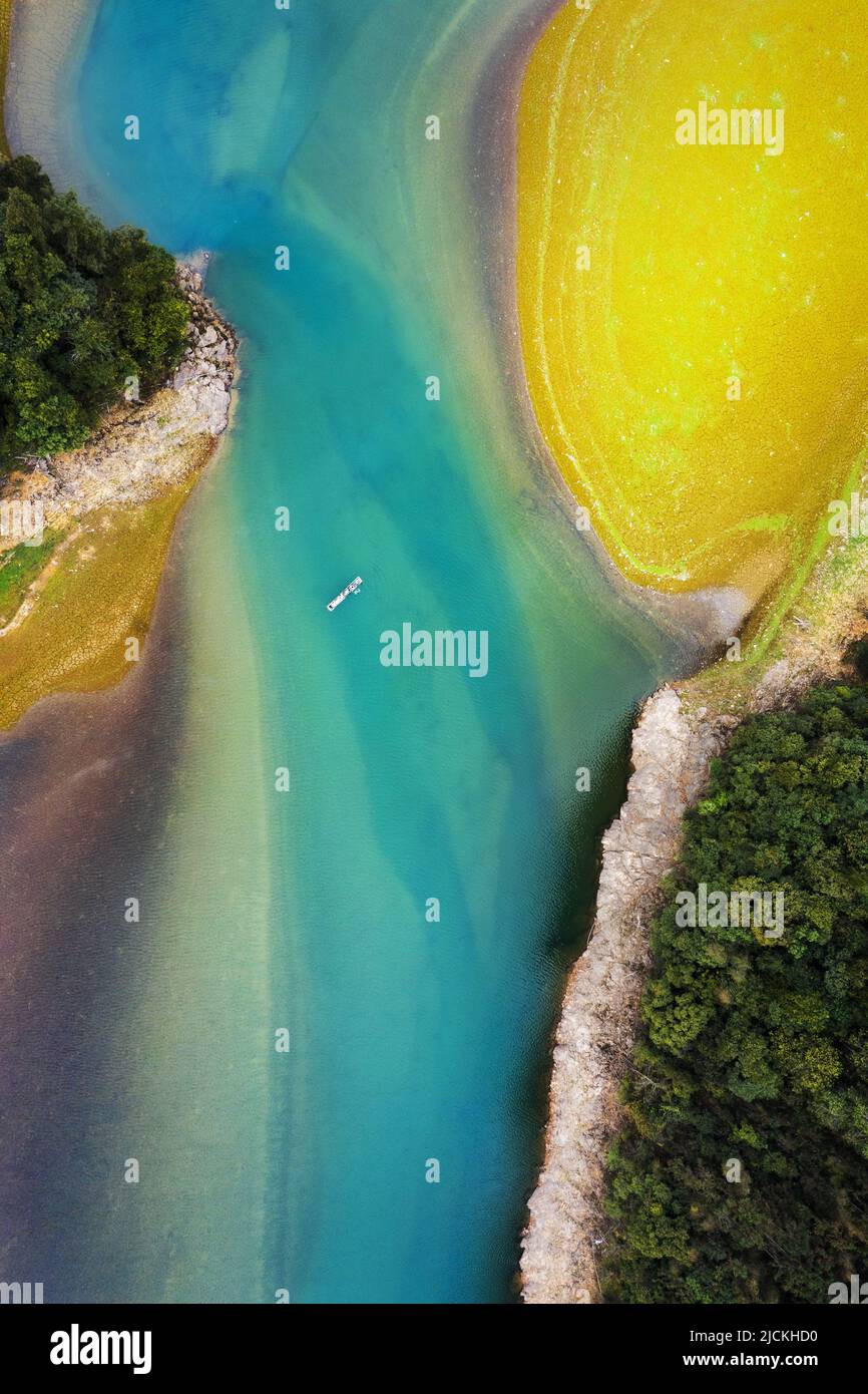 Guilin green lion tam Stock Photo - Alamy