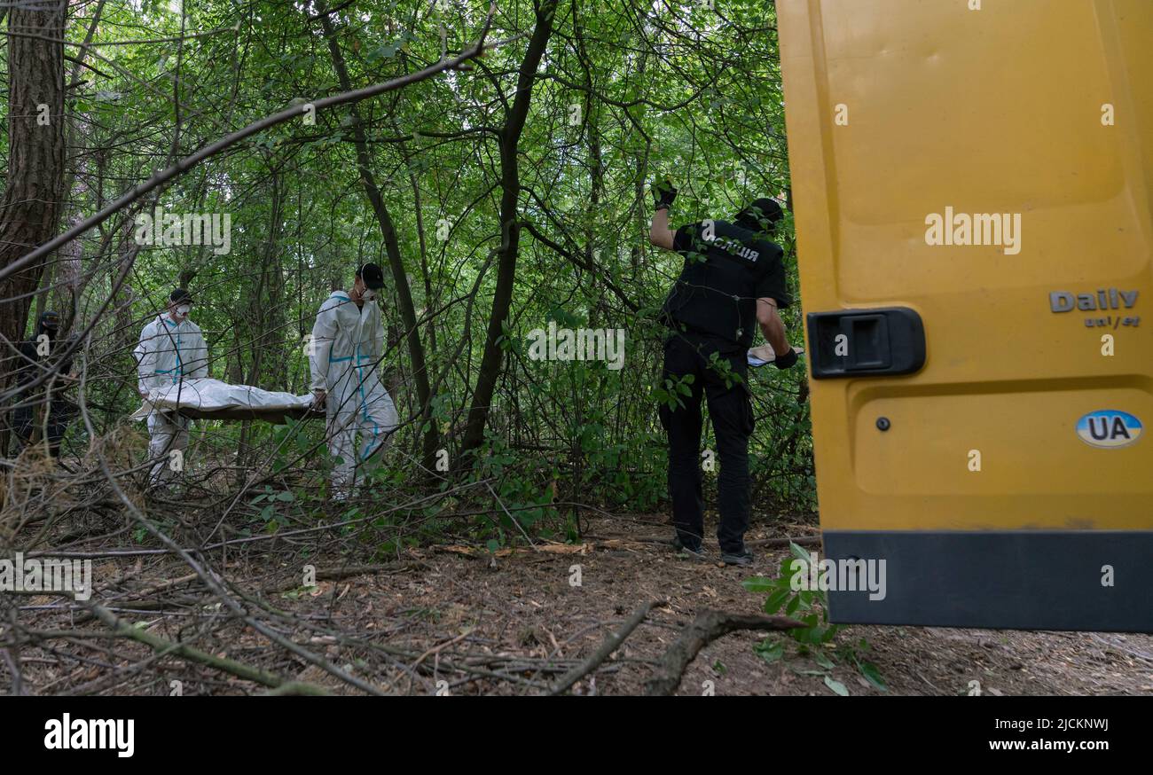 Bucha bodies hi-res stock photography and images - Alamy