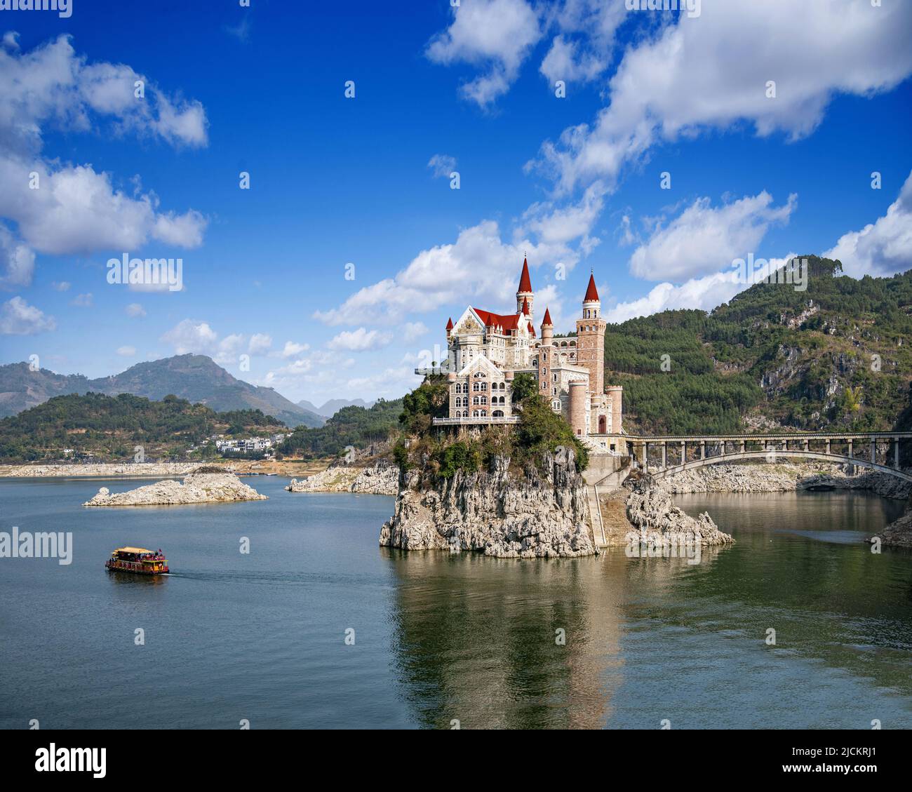 Wanfeng lake hi-res stock photography and images - Alamy