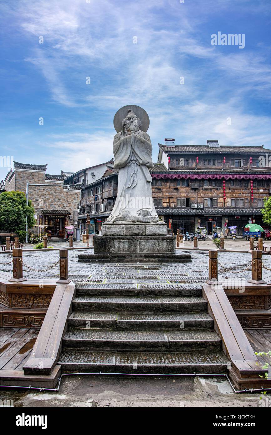 Yingtan city, jiangxi province, the dragon in the ancient town Stock ...
