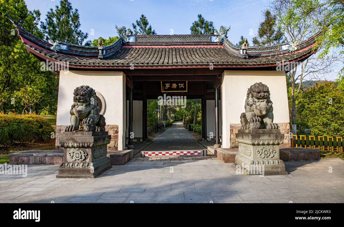 Ningbo, zhejiang province days child temple alter pavilion Stock Photo ...