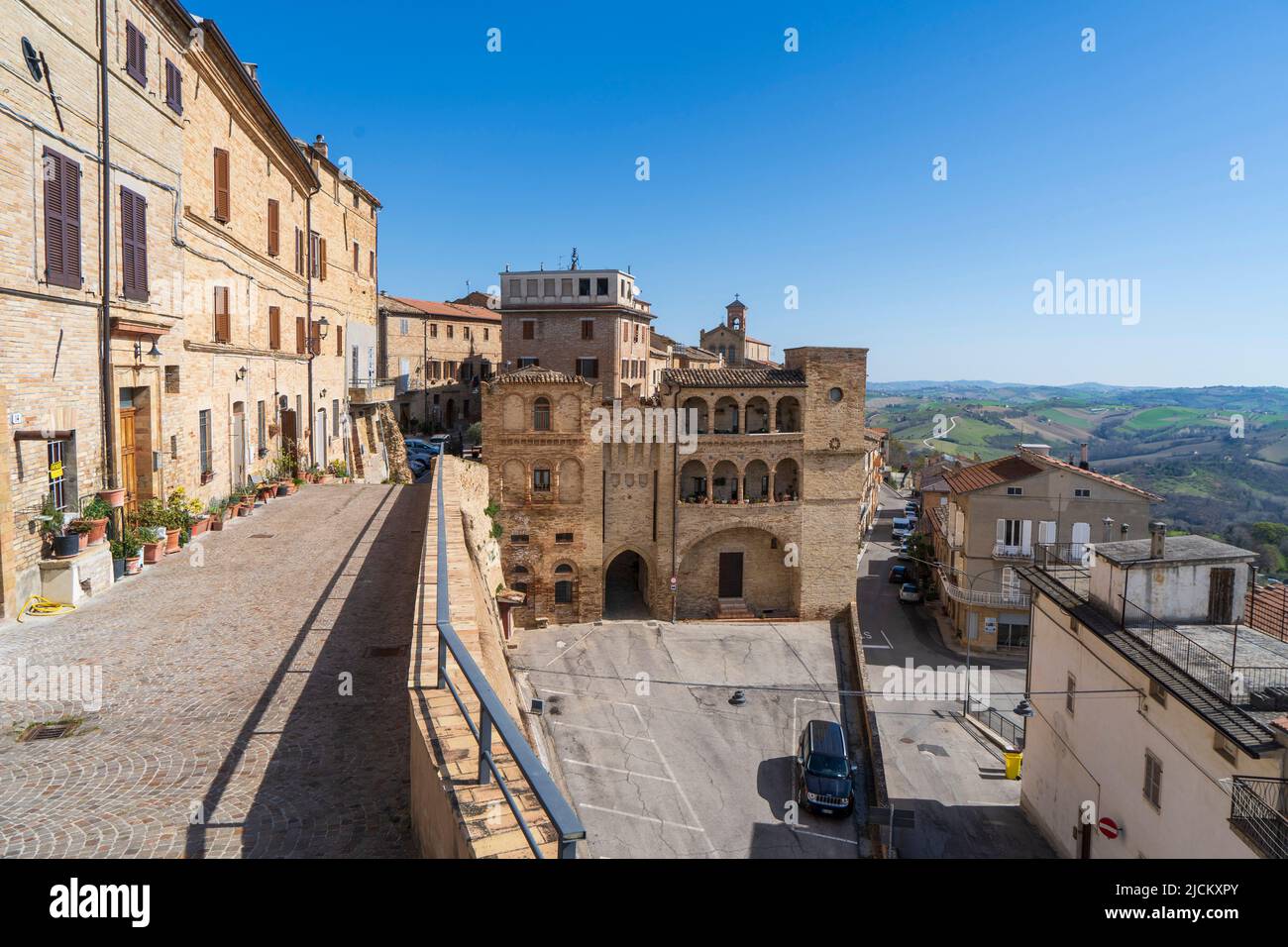 Massa fermana italy hi-res stock photography and images - Alamy