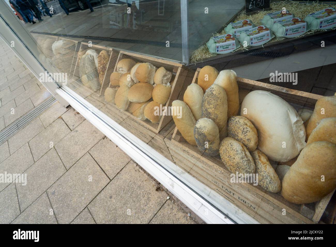 Bakery window display hi-res stock photography and images - Alamy