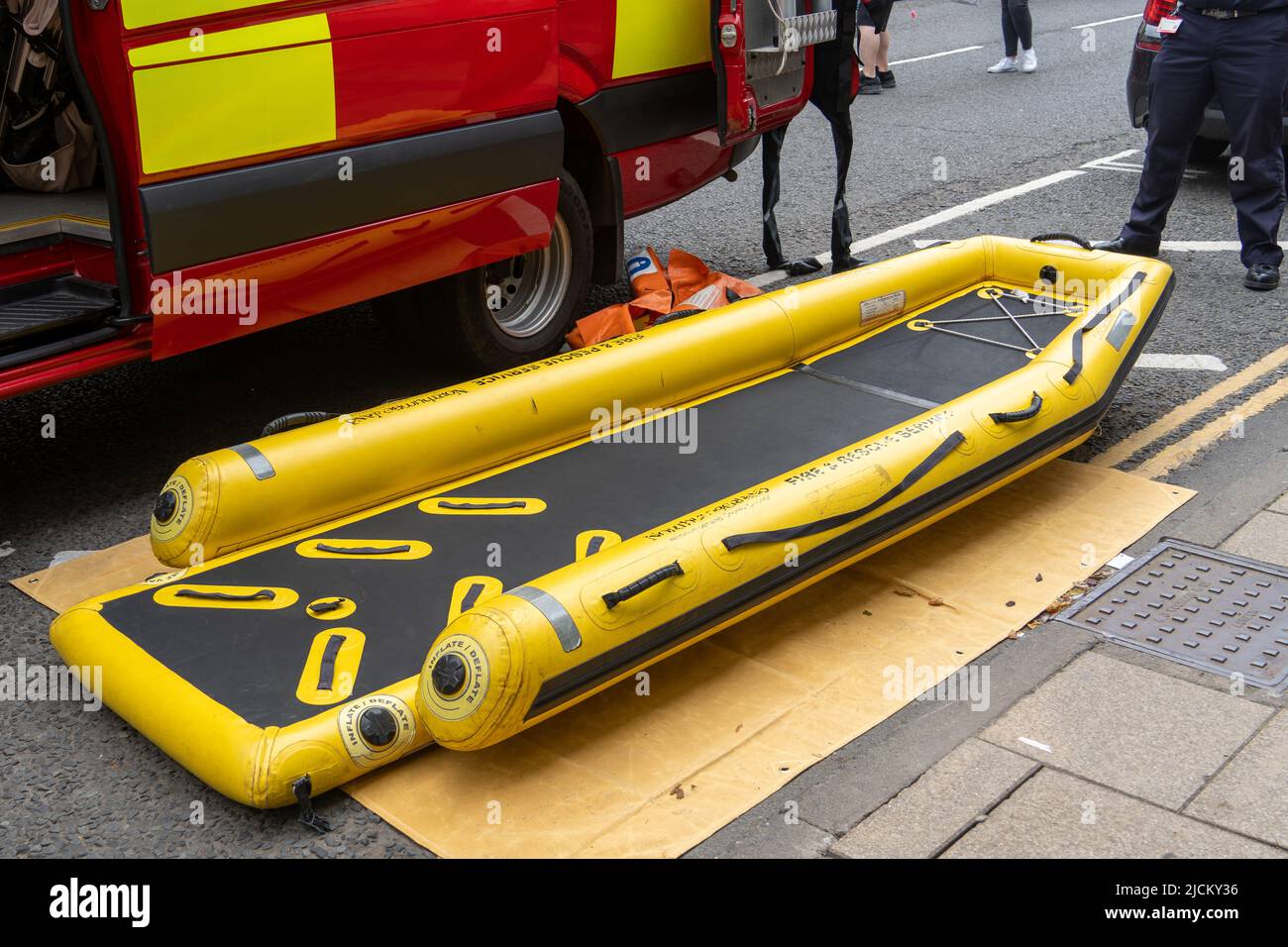 Action stretcher hi-res stock photography and images - Alamy