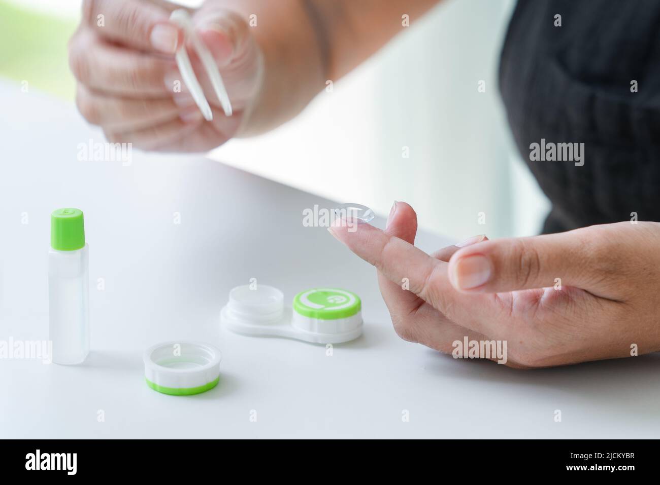 How to put on contact lenses: Step by step photo instruction. Step 2 ...