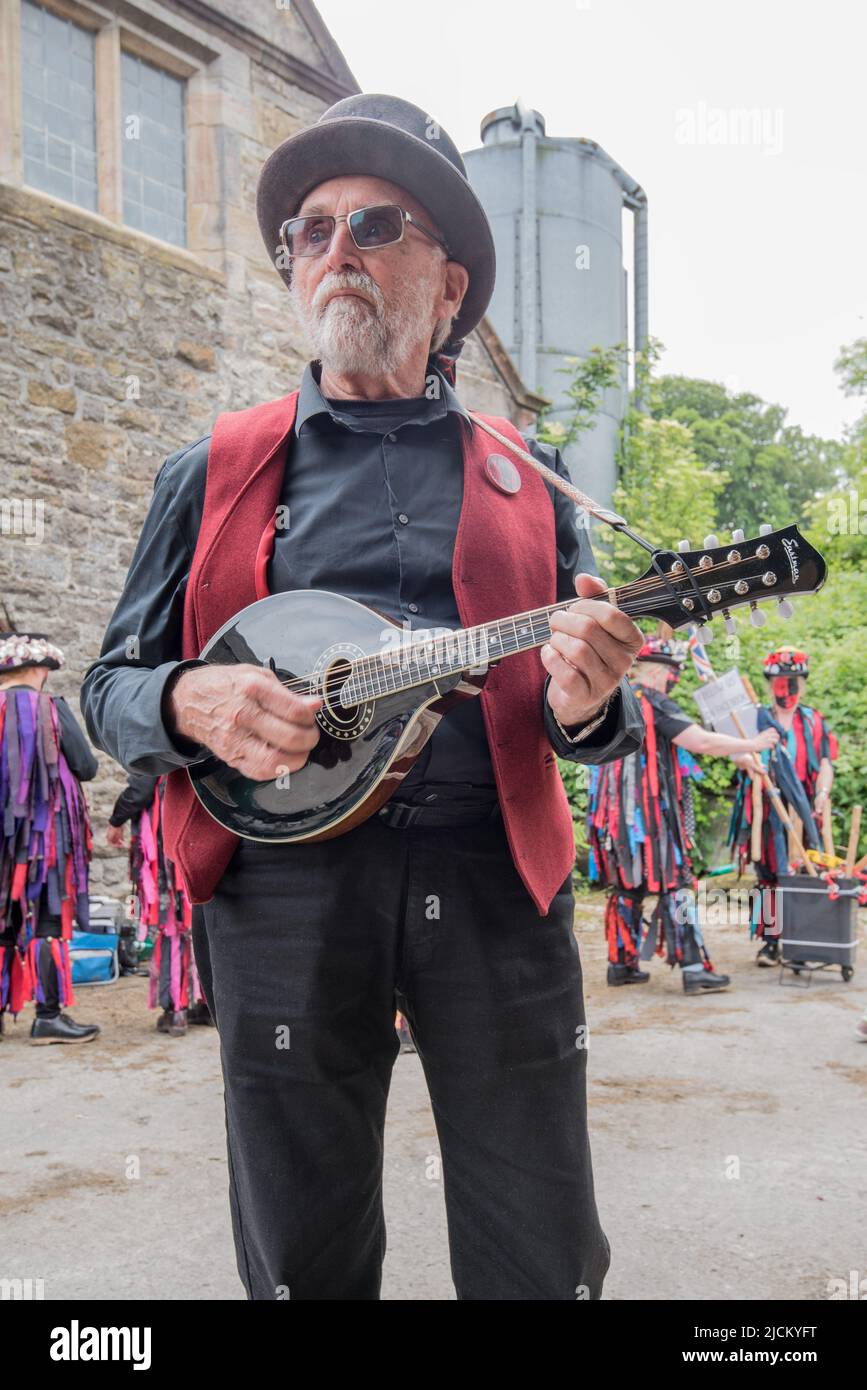 Flagcrackers' musician supports the Craven Border Morris side in ...