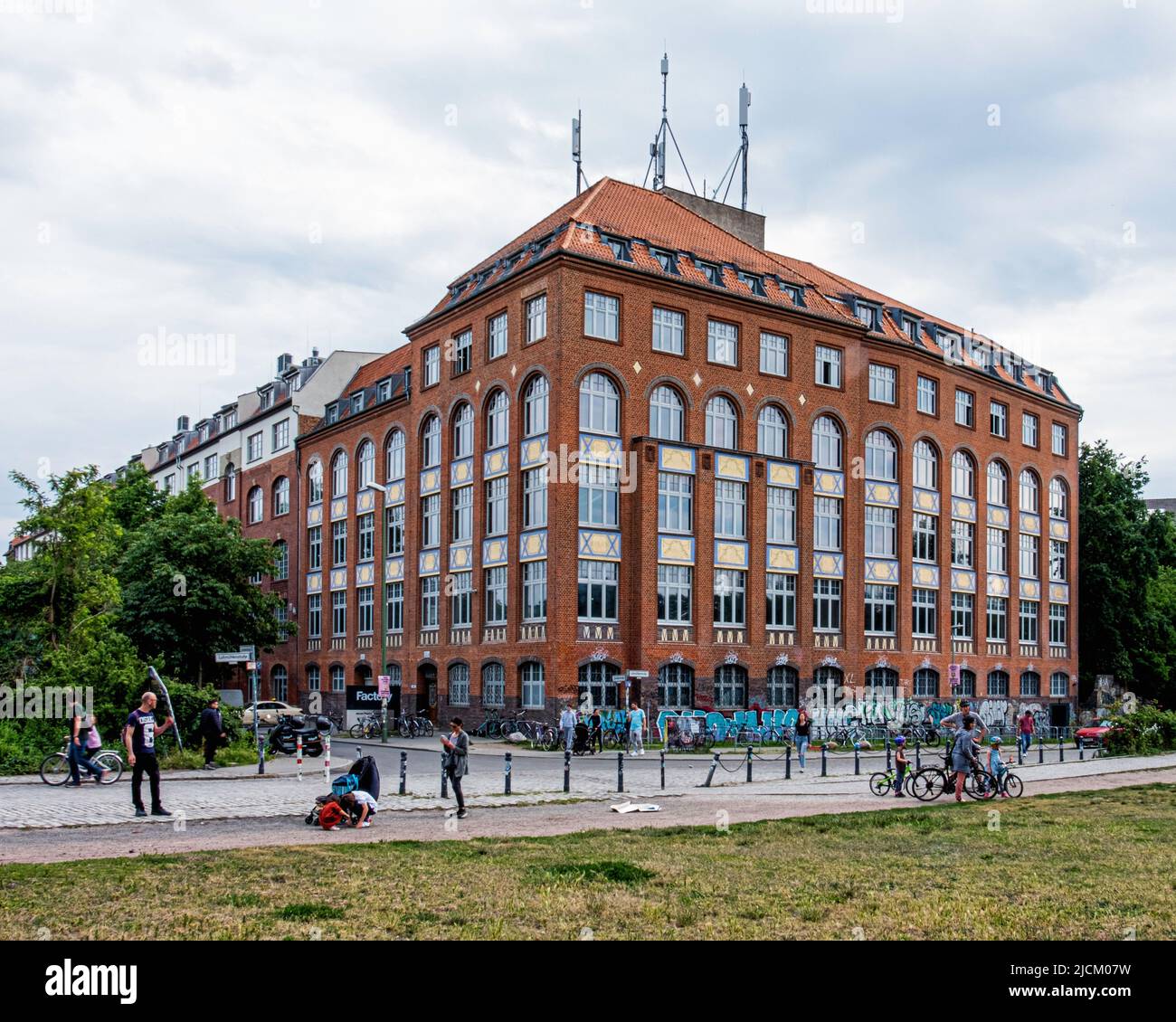 Factory Berlin Görlitzer Park houses innovation labs, shared workspaces ...