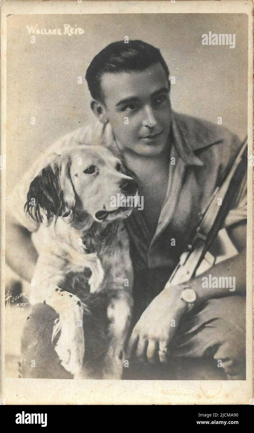 Portrait of Wallace Reid and dog - Silent Hollywood era Stock Photo - Alamy