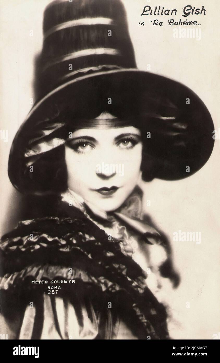 Portrait of Renée Adorée in La Bohème (1926) - Silent Hollywood era ...