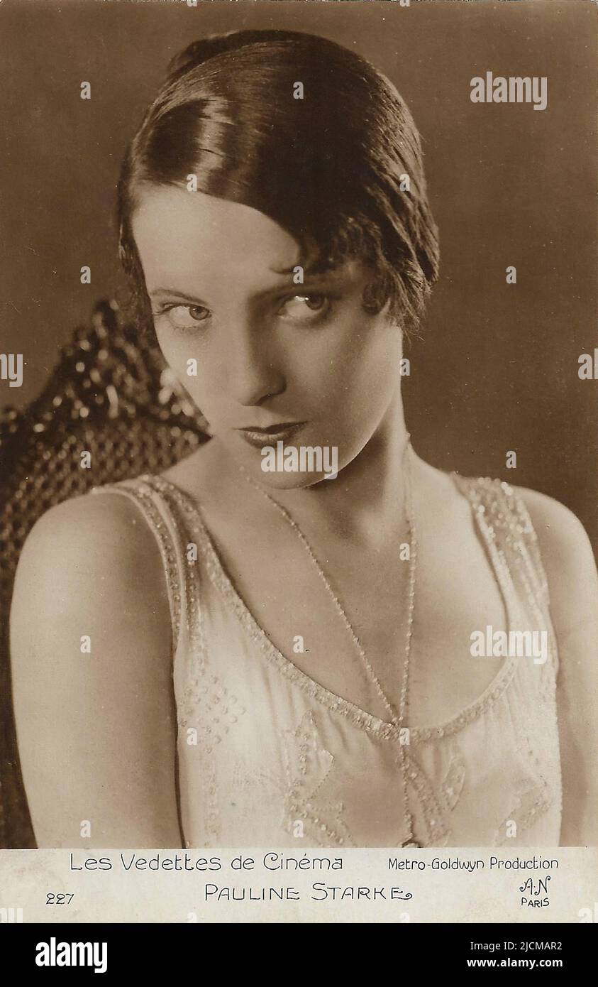 Portrait of Pauline Starke - Silent Hollywood era Stock Photo - Alamy