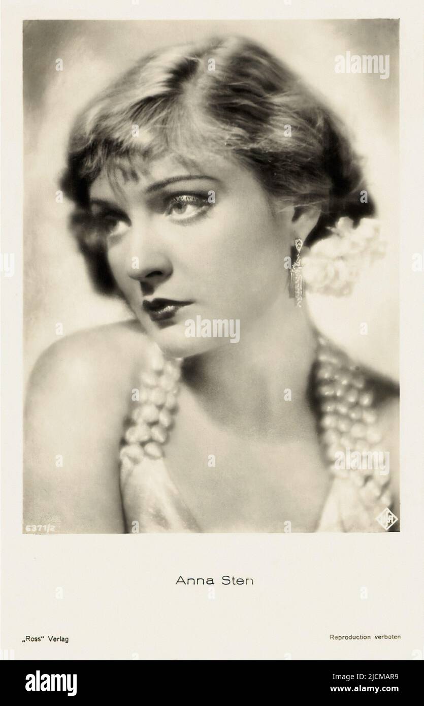 Portrait of Anna Sten 002 - Silent Hollywood era Stock Photo - Alamy