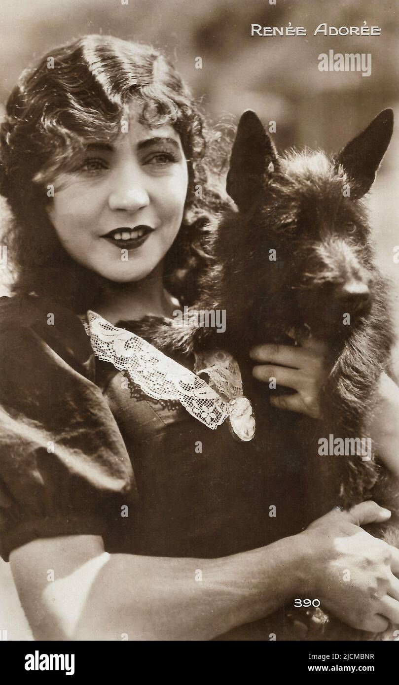 Portrait of Renée Adorée 002 - Silent Hollywood era Stock Photo - Alamy