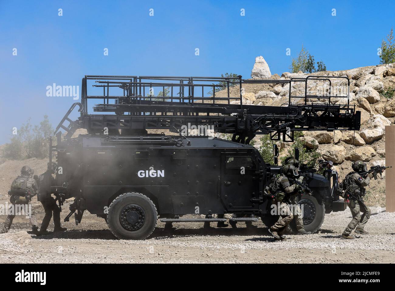 On the occasion of the Eurosatory exhibition, World Defense and Land ...