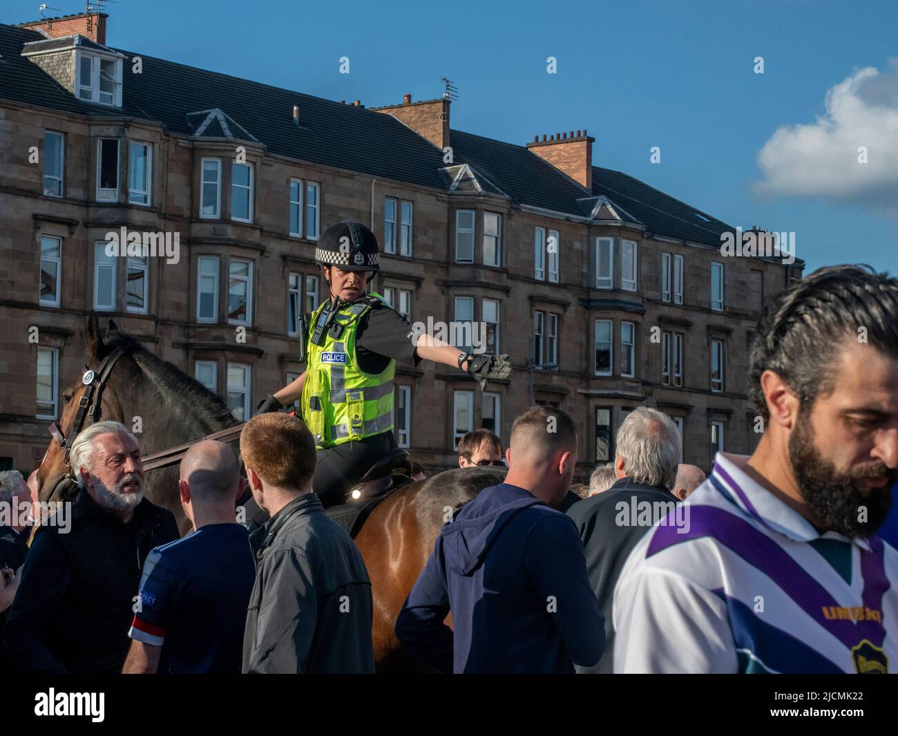 Glasgow, Scotland. UK. June 1st, 2022: A female mounted police officer ...