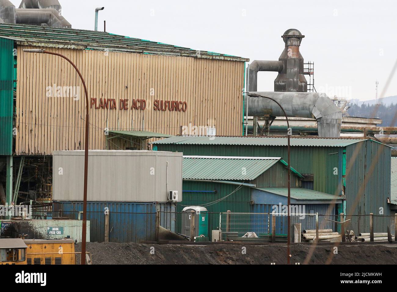 Copper smelter chile hi-res stock photography and images - Alamy