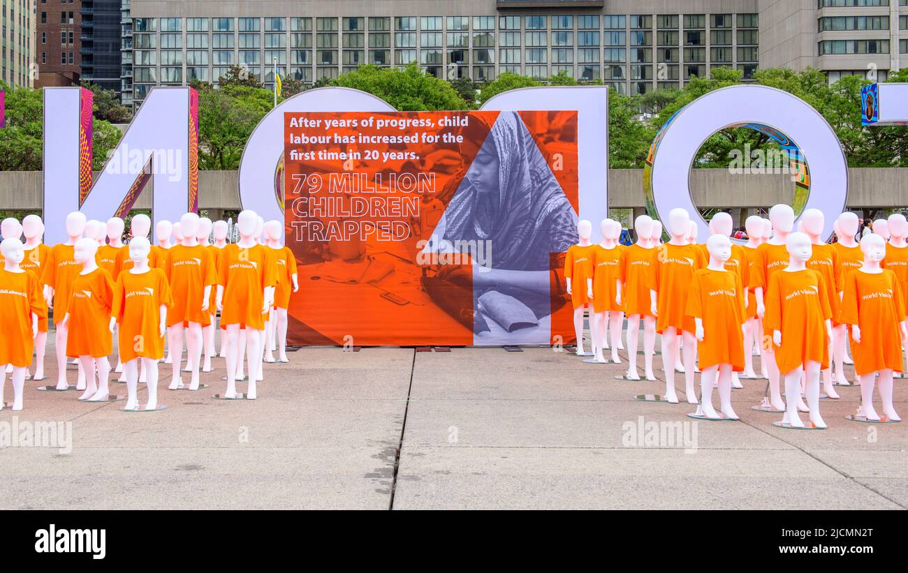 World Vision collecting signatures against child labor. For that ...