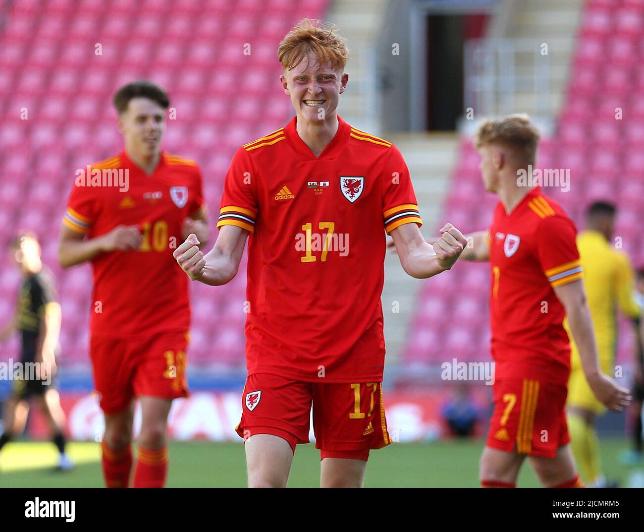 Oliver hammond wales hi-res stock photography and images - Alamy