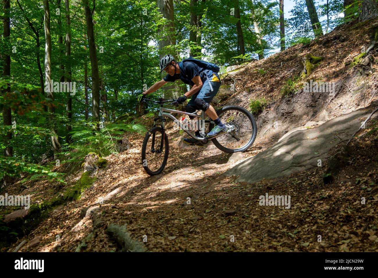 Tight curve hi-res stock photography and images - Alamy