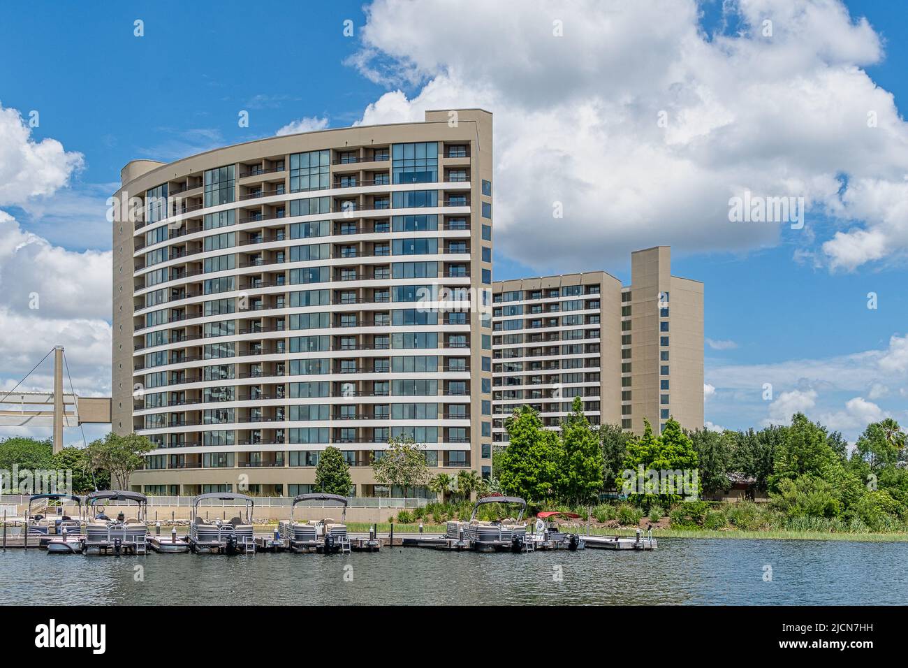 Contemporary resort hotel disney hi-res stock photography and images ...
