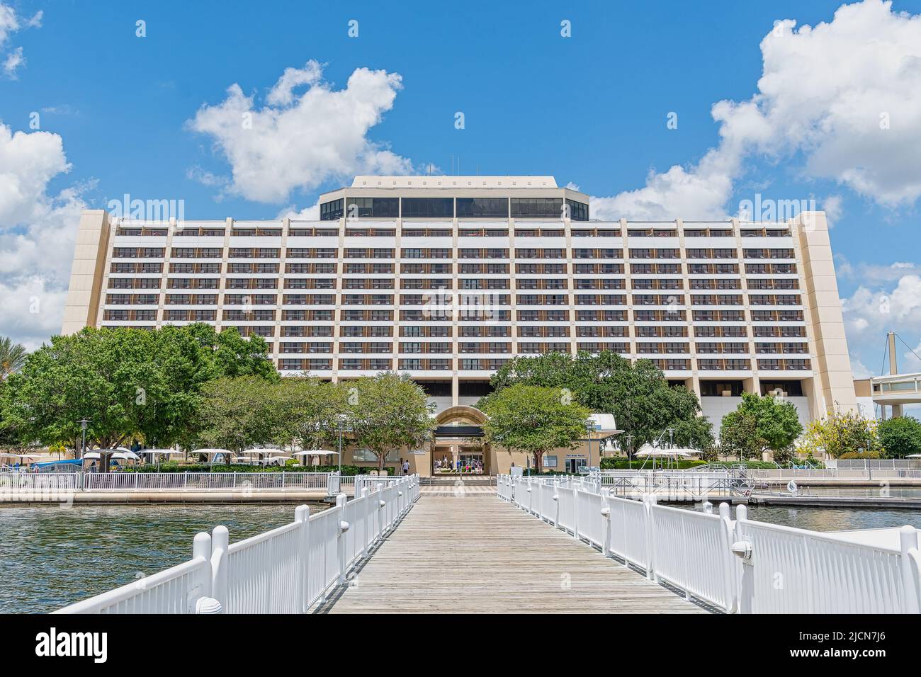 Viws of the main tower building at Disney Contemporary hotel Stock ...