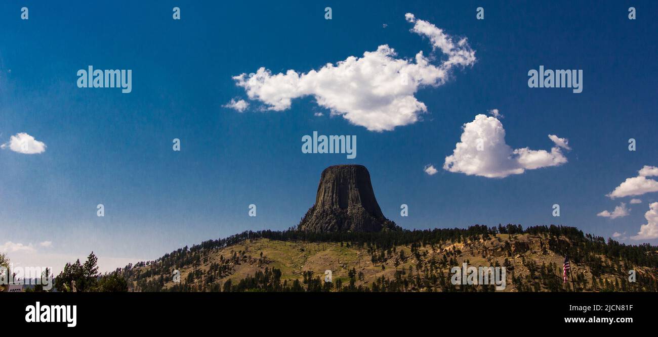 Devil's Tower National Monument, Wyoming Stock Photo - Alamy