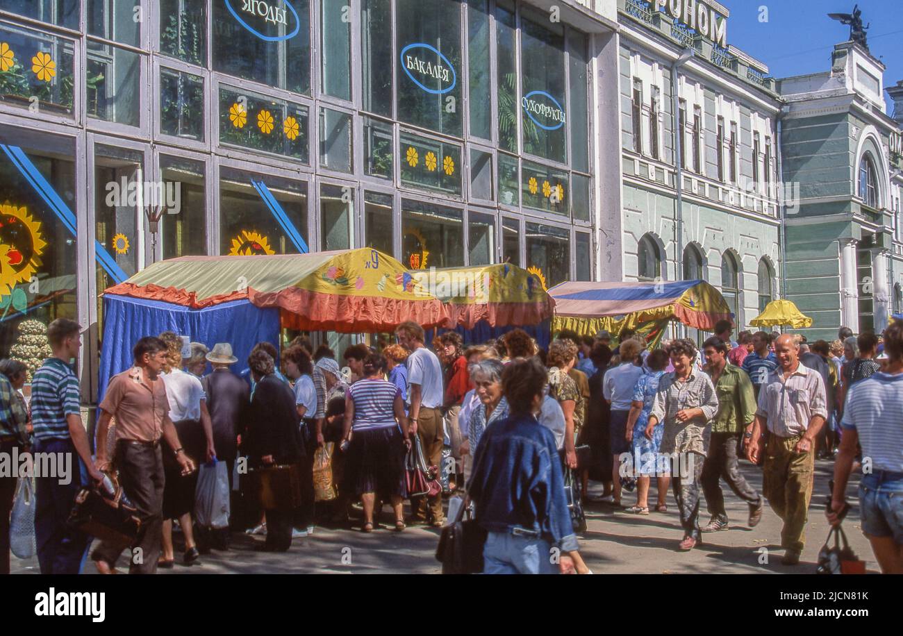 Sidewalk stalls on main street of Khabarovsk, Russian Far East ...