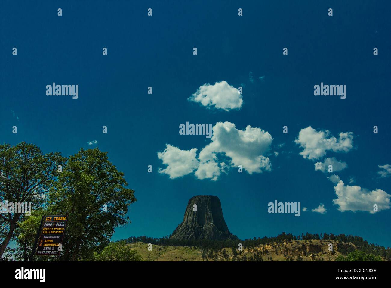 Devil's Tower National Monument, Wyoming Stock Photo - Alamy