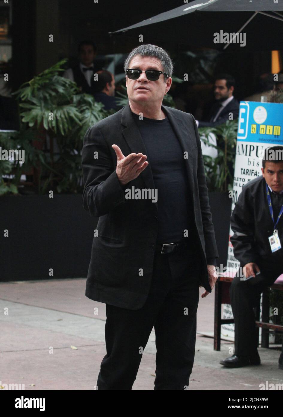 Mexico D.F., 05/01/2014, Paparazzi, Alejandro Camacho con una amiga en ...