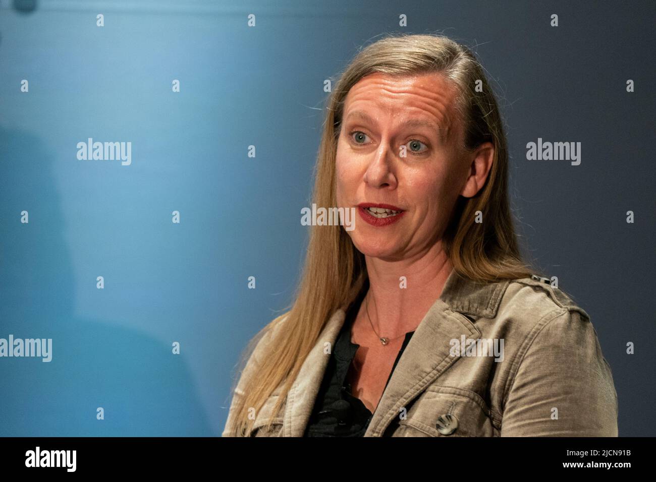 Michelle dow hi-res stock photography and images - Alamy