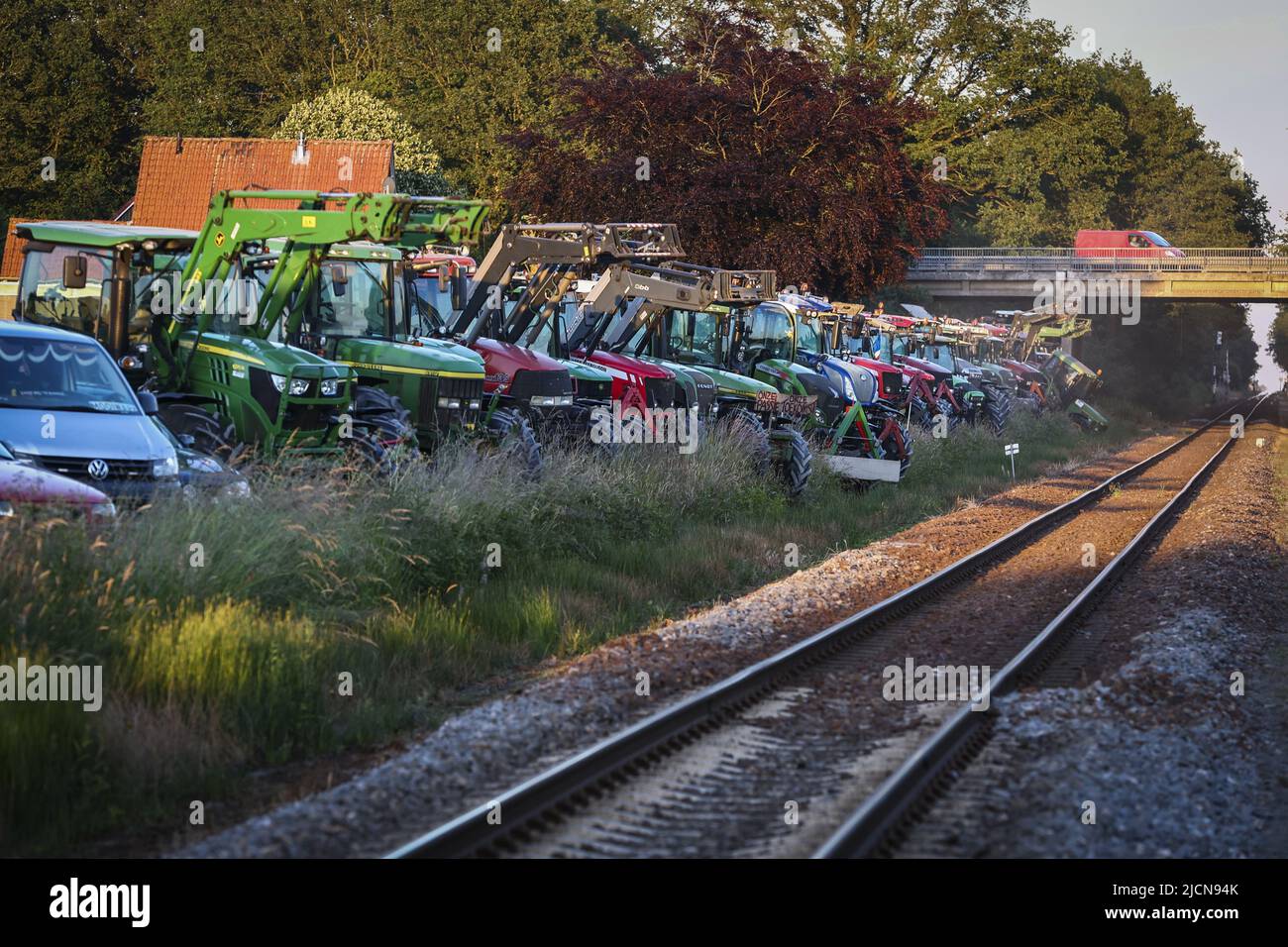 Run down train hi-res stock photography and images - Alamy