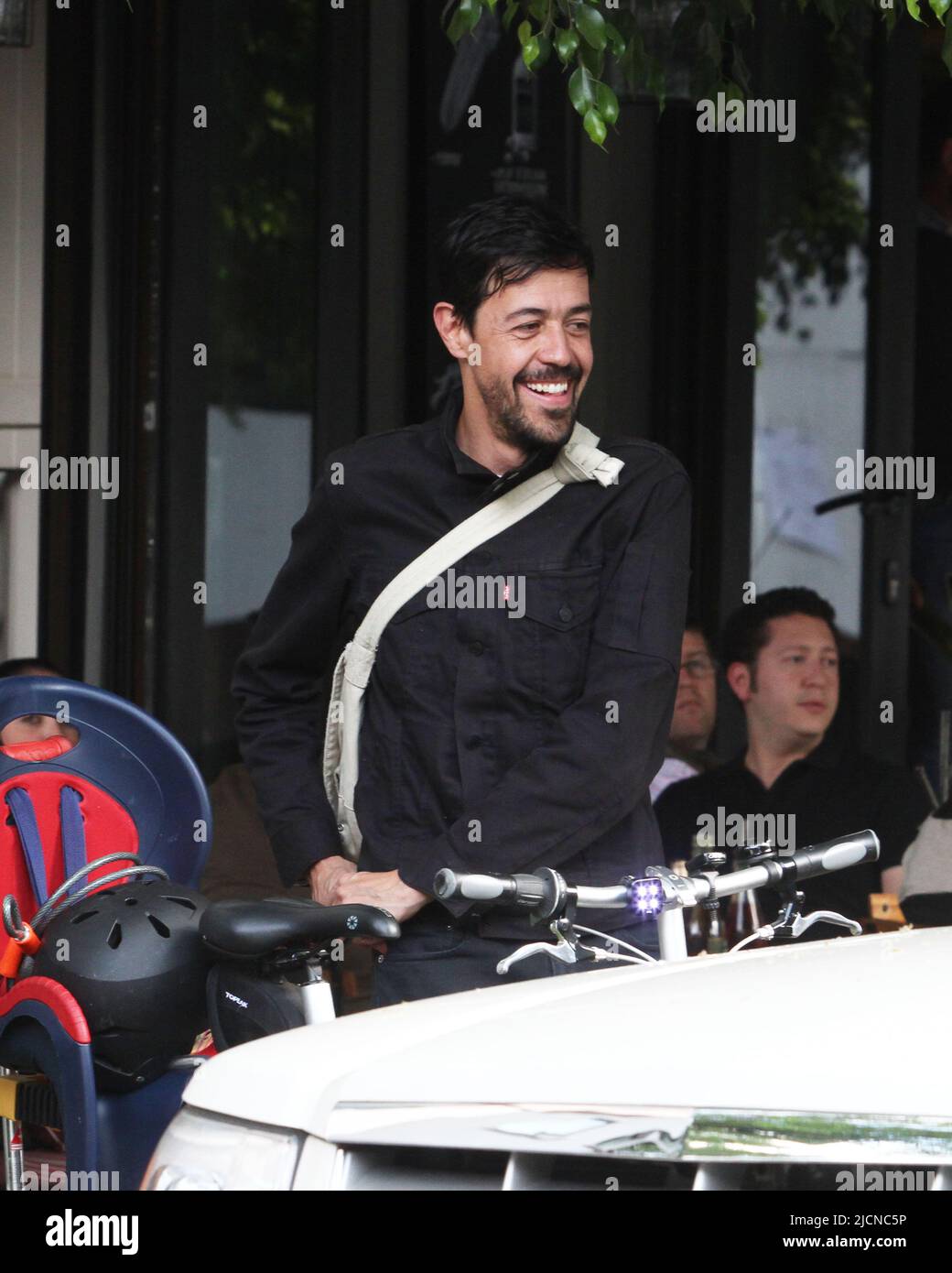 Mexico D.F., 05/01/2014, Paparazzi, El integrante del grupo Cafe Tacvba ...