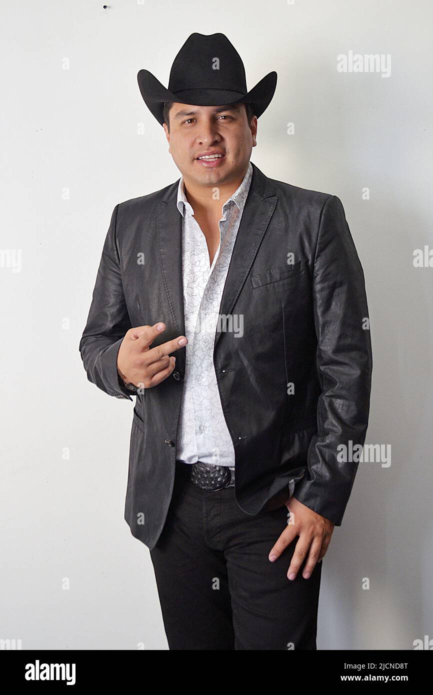 Julion alvarez hi-res stock photography and images - Alamy