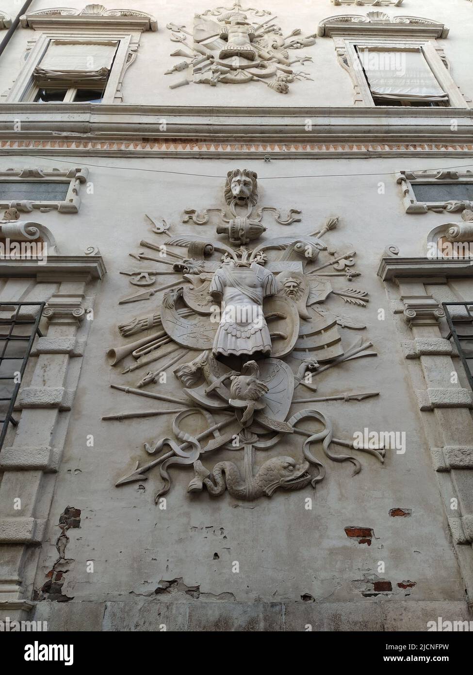 statue in italy Stock Photo - Alamy