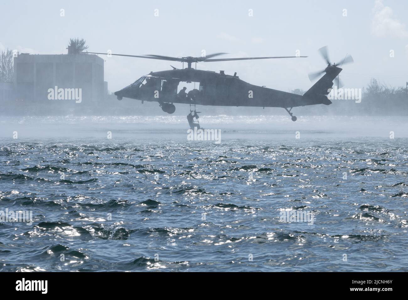 A Green Beret assigned to 2nd Battalion, 10th Special Forces Group ...