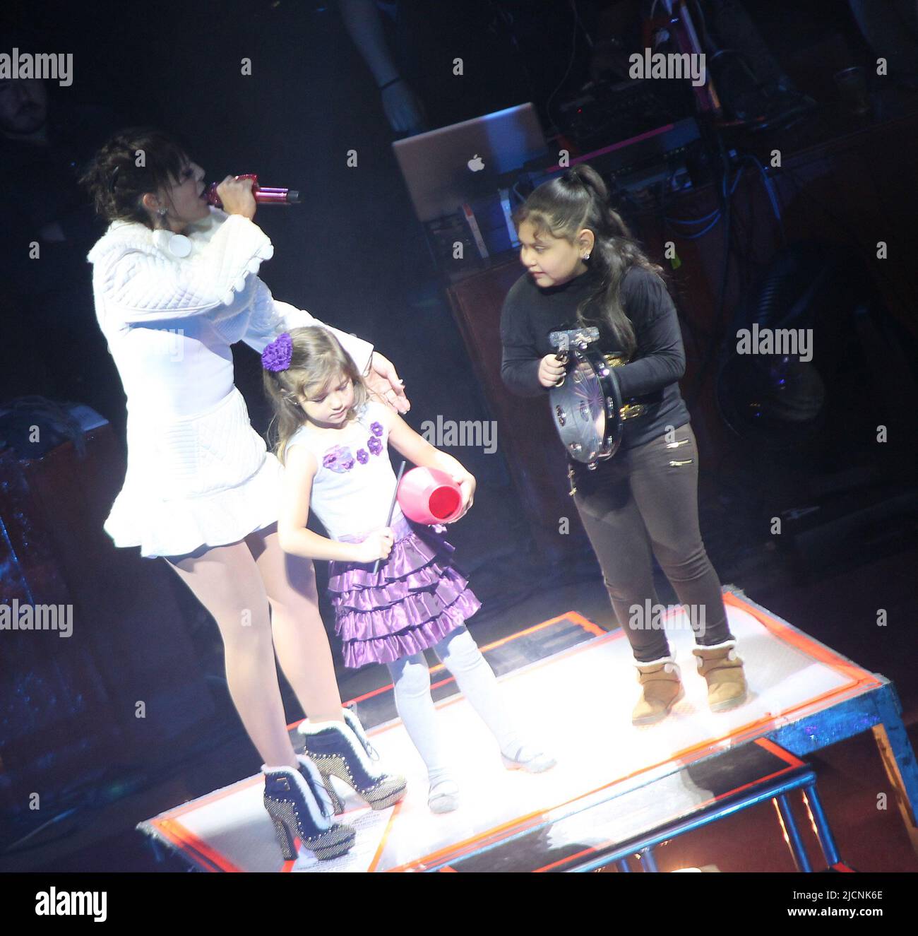 Alejandra Guzman durante su concierto en el palenque de la Feria de Leon Guanajuato el 18 de ...